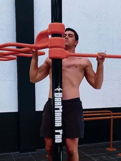 Corner grip prone pull-ups - Exercise level intermediate